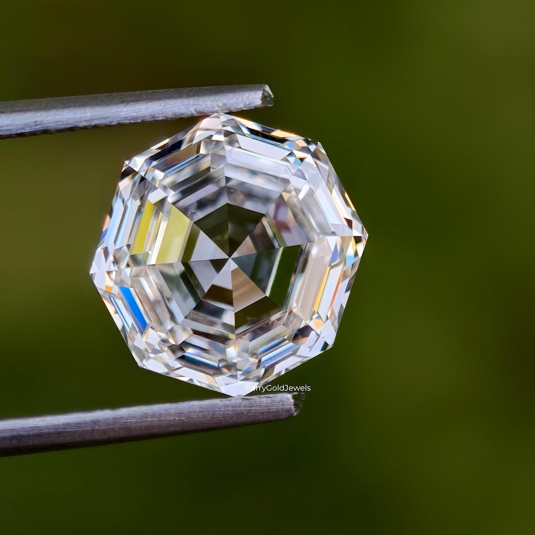 Octagonal Step Cut Lab Grown Diamond | IGI Certified Lab Created Loose ...