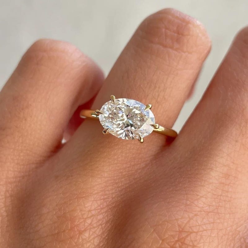 Horizontal Oval Engagement Ring - Etsy
