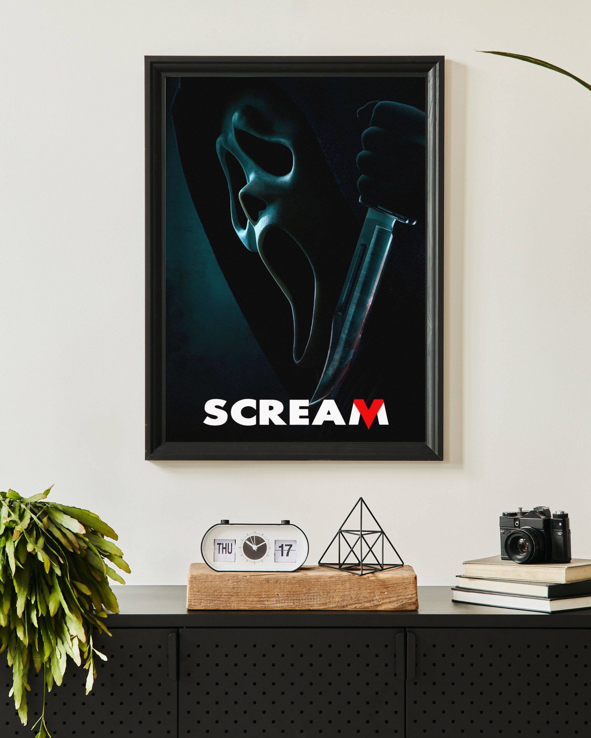 Scream Movie Poster Official Scream Movie Poster High Resolution ...