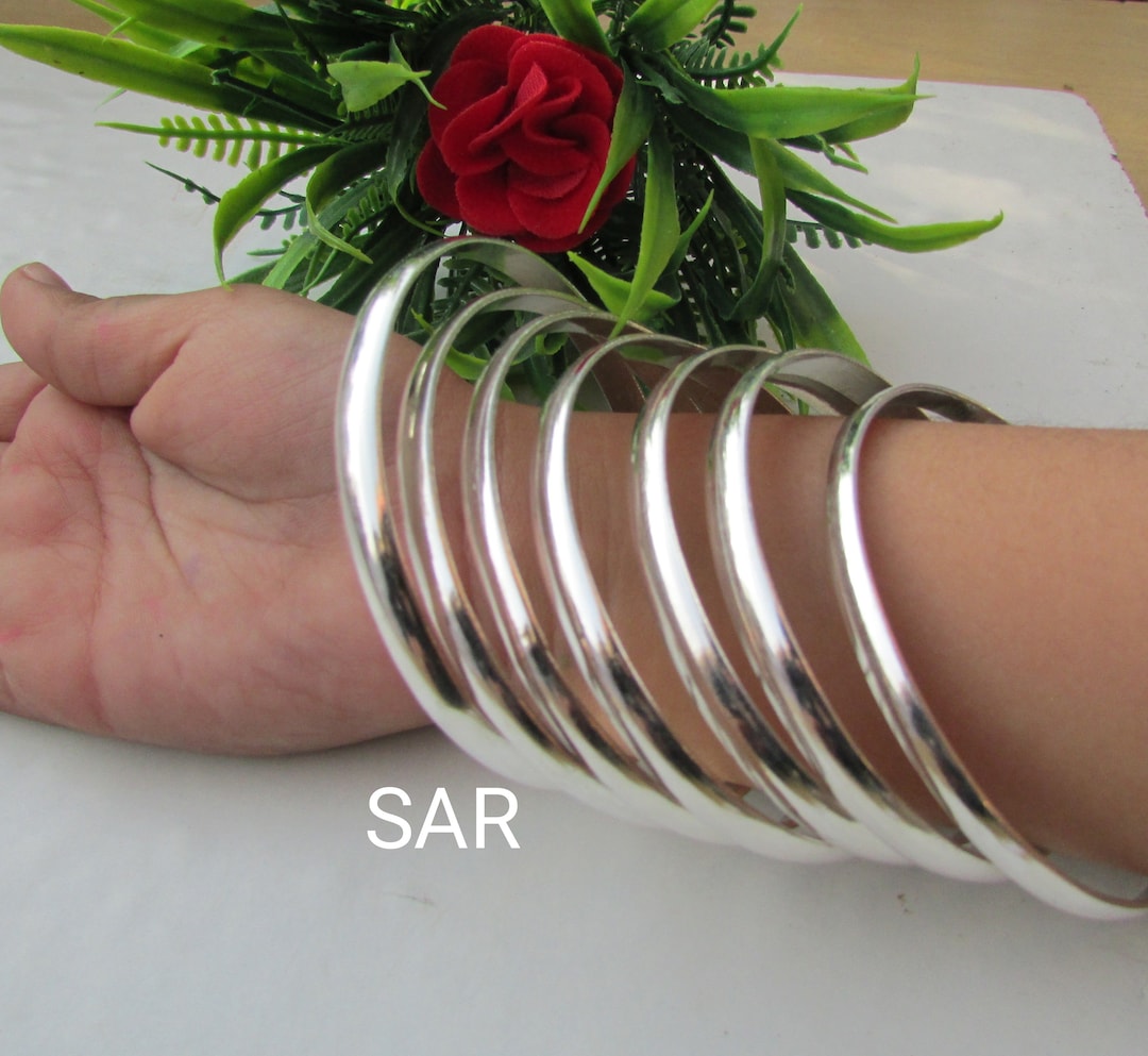 Beautiful Set of 7 Bangles, Stacking Bangles, Gift for Mom, Silver ...
