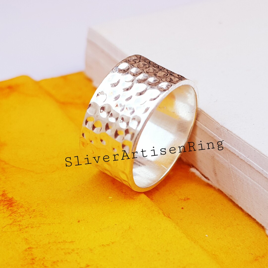 Sterling Silver Hammered Band Rustic Band Unique Texture Wedding Band ...