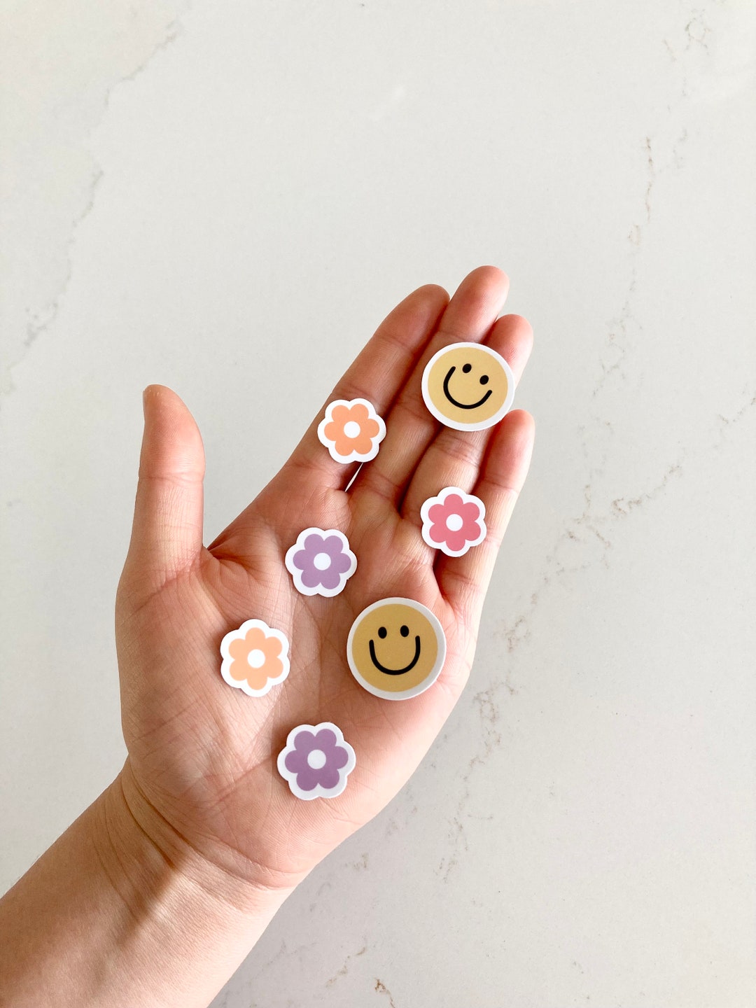 Retro Cute Flower Power, 90s, Smiley Face, Rainbow, Girly, Taylor Swift ...
