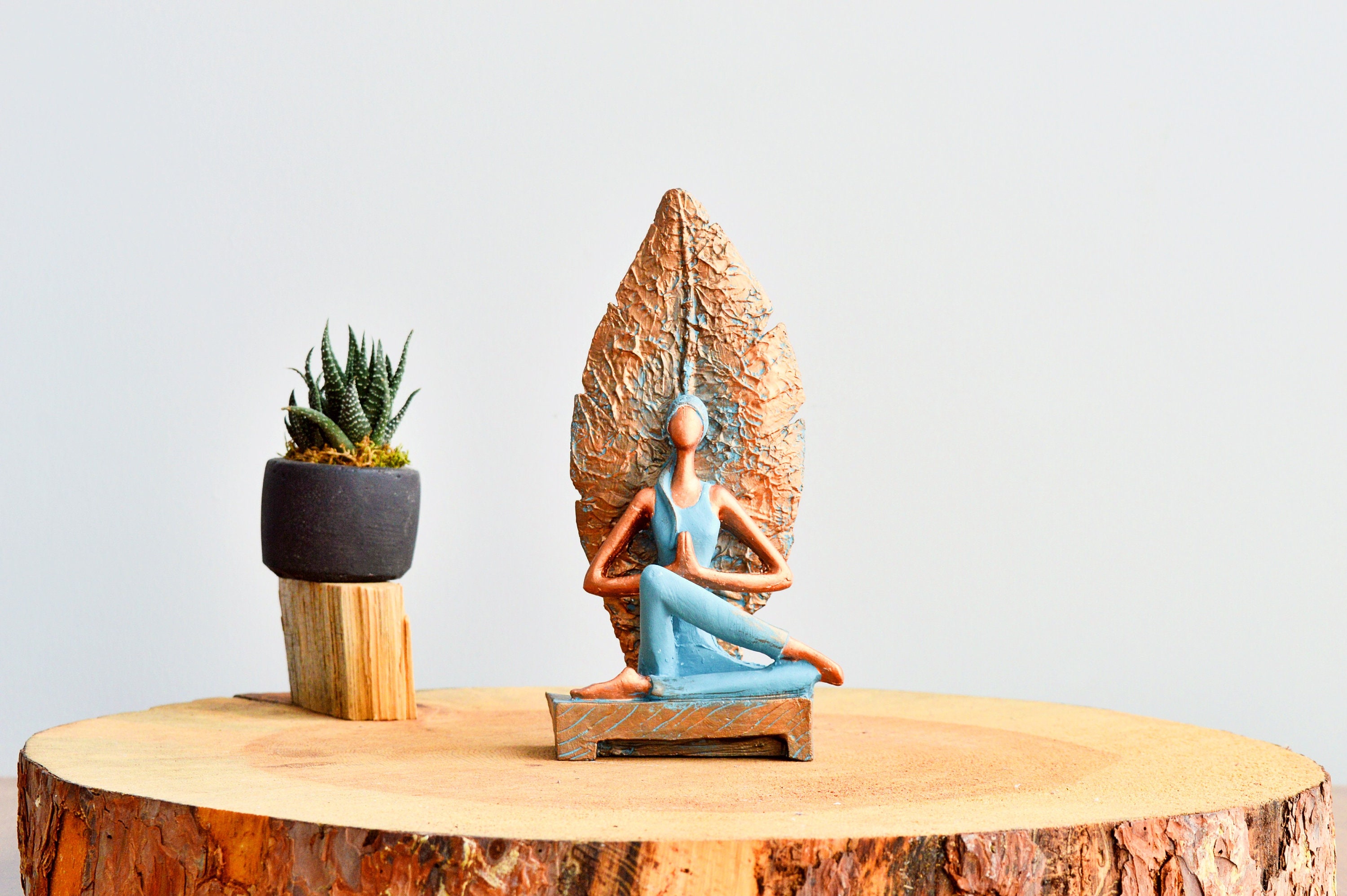 Woman Yoga Statue Woman Meditating in Lotus Pose Statue - Etsy