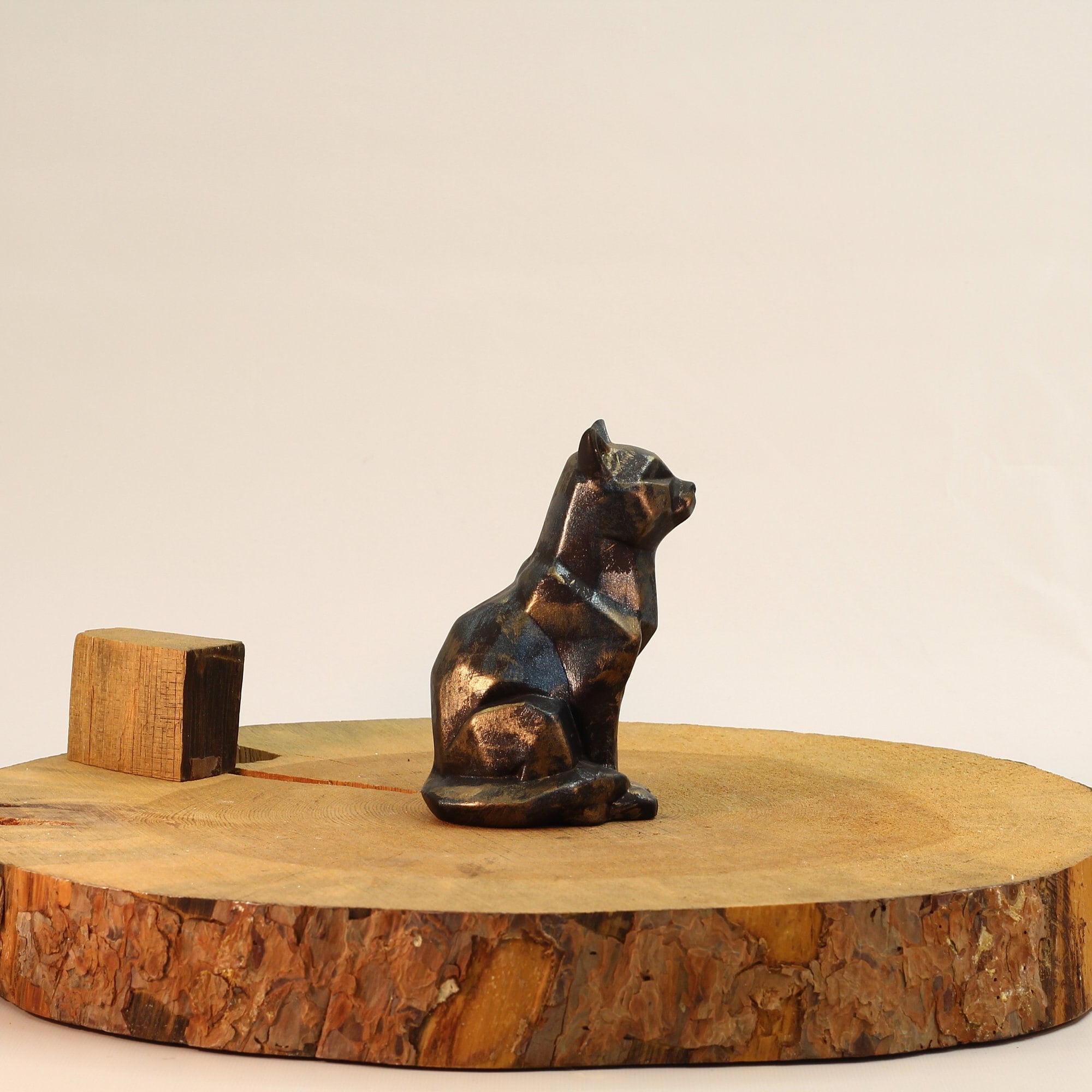 Cubic Cat Statue Minimalist Animal Art Shelf Decor - Etsy