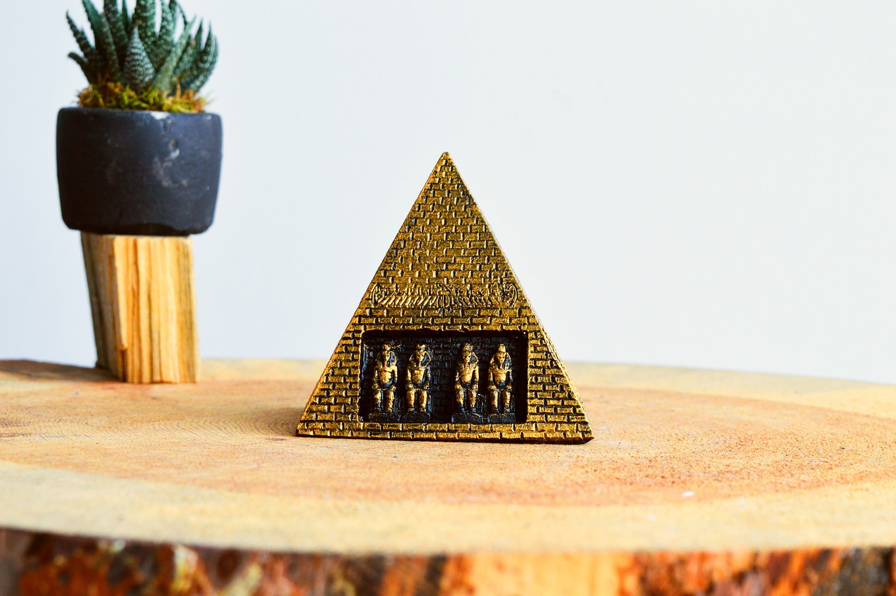 Ancient Egypt Pyramid Statue - Etsy