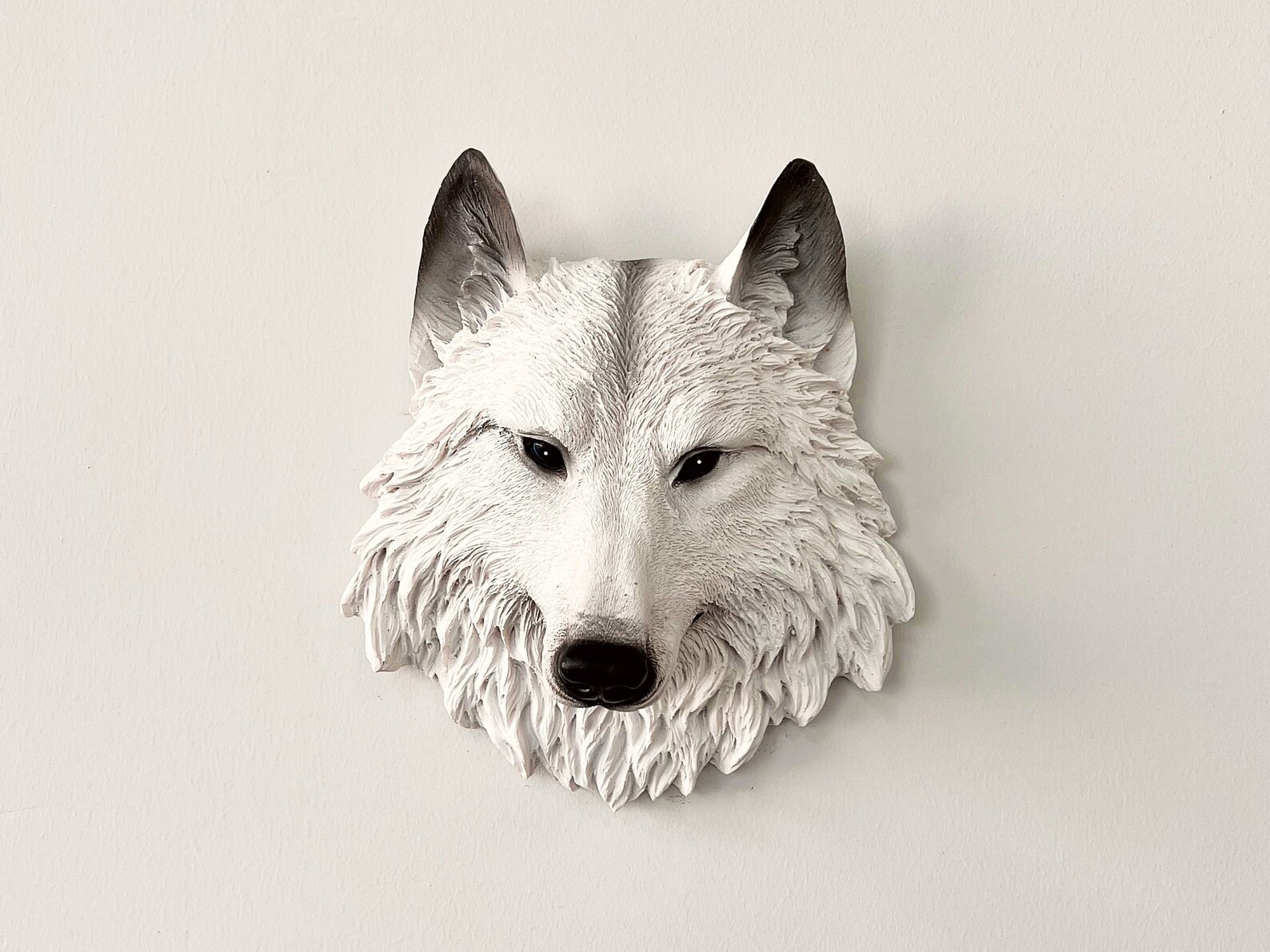 Handmade White Wolf Head Wall Decor: Resin Animal Figurine - Etsy