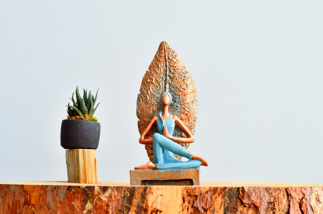 Woman Yoga Statue - Woman Meditating in Lotus Pose Statue - Etsy