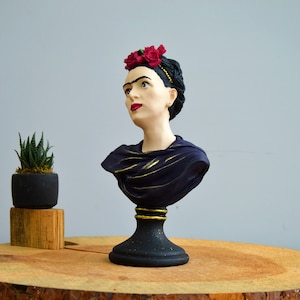 Frida Statue ,frida Sculpture,big Statue, Home Decor, Frida Figurine ...