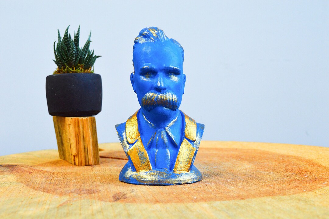 Friedrich Nietzsche Statue, Friedrich Nietzsche Sculpture, Philosopher ...