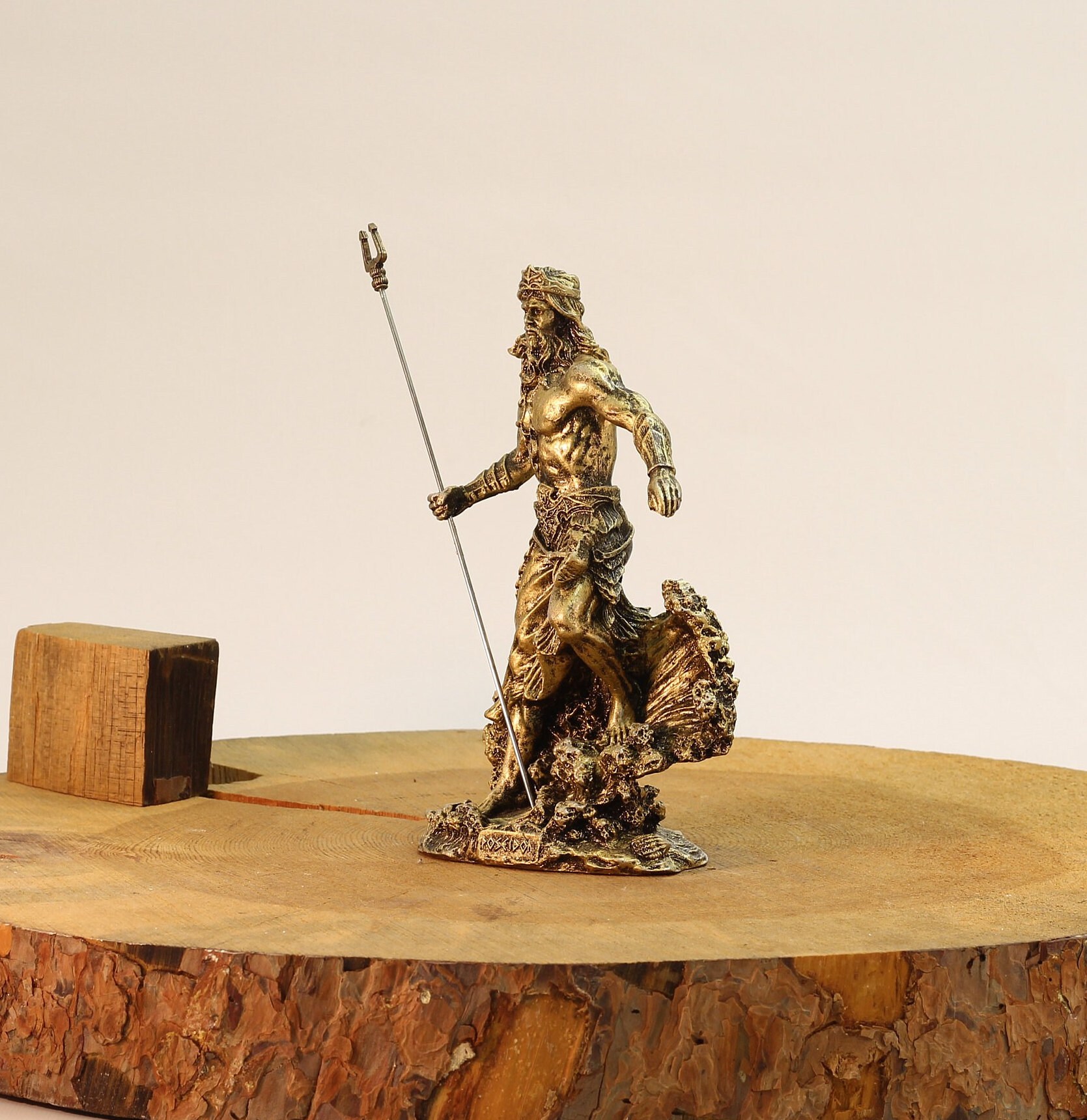 Minimal Gold Poseidon Statue poseidon Sculpturegreek - Etsy