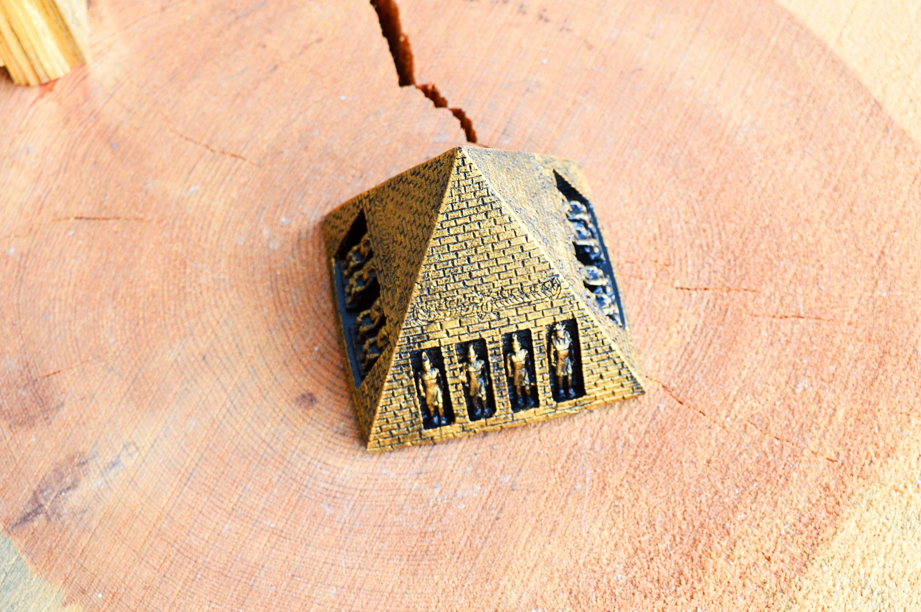 Ancient Egypt Pyramid Statue - Etsy