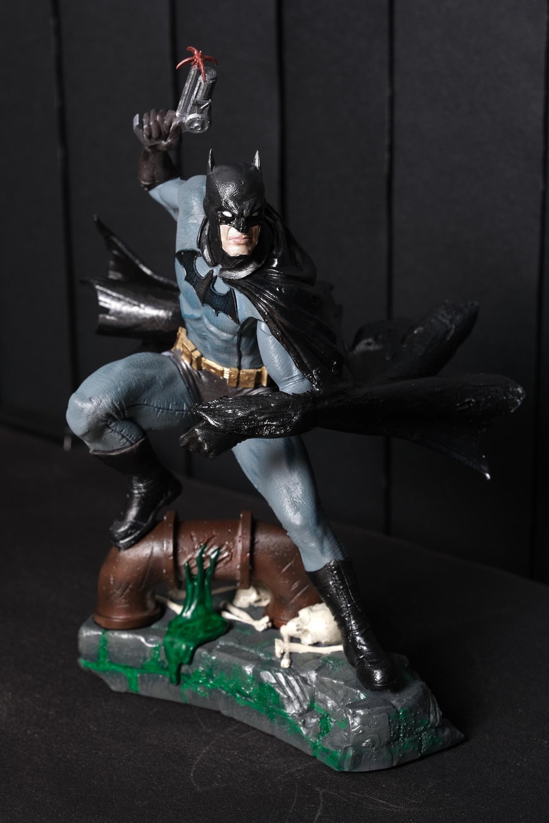 Hand-painted 3D Resin Batman Figure Limited Edition Collectible for DC ...