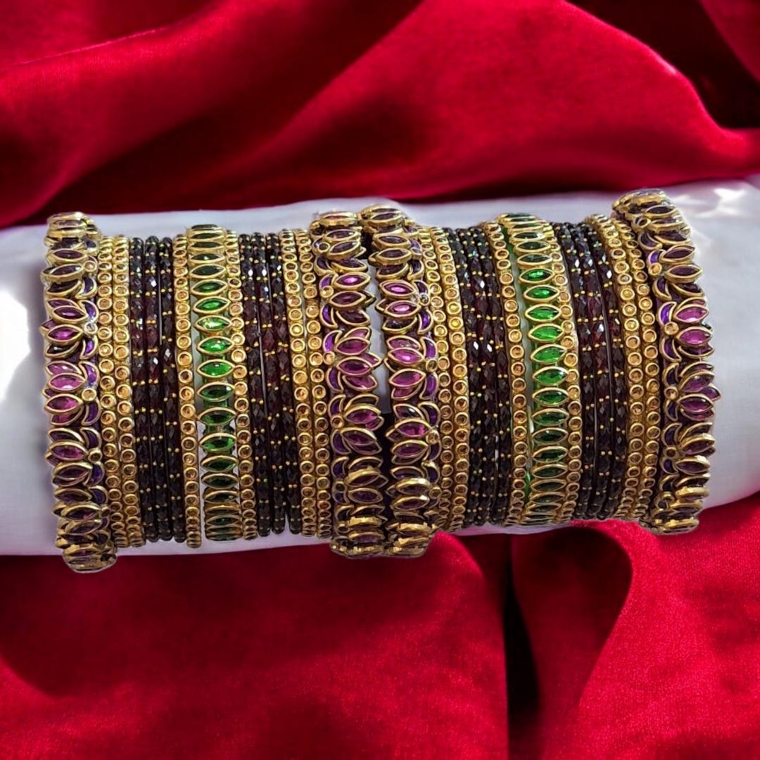 Handmade Glass Rain Drop Bangles Set | Traditional Chuda | Bridal ...