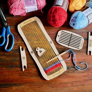 Personalized Square Weaving Loom Kit: Beginner Tapestry Weaving ...