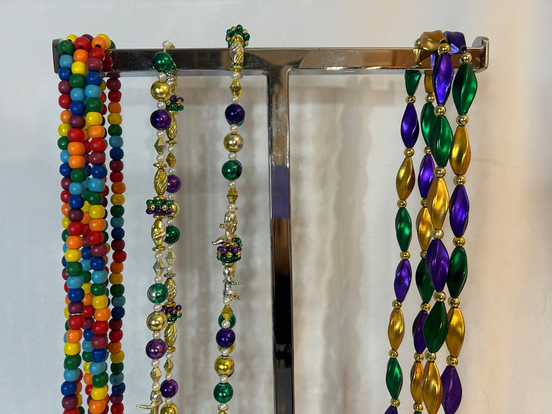 Large Vintage Fancy Mardi Gras Party Beads With Pendants and Extra ...