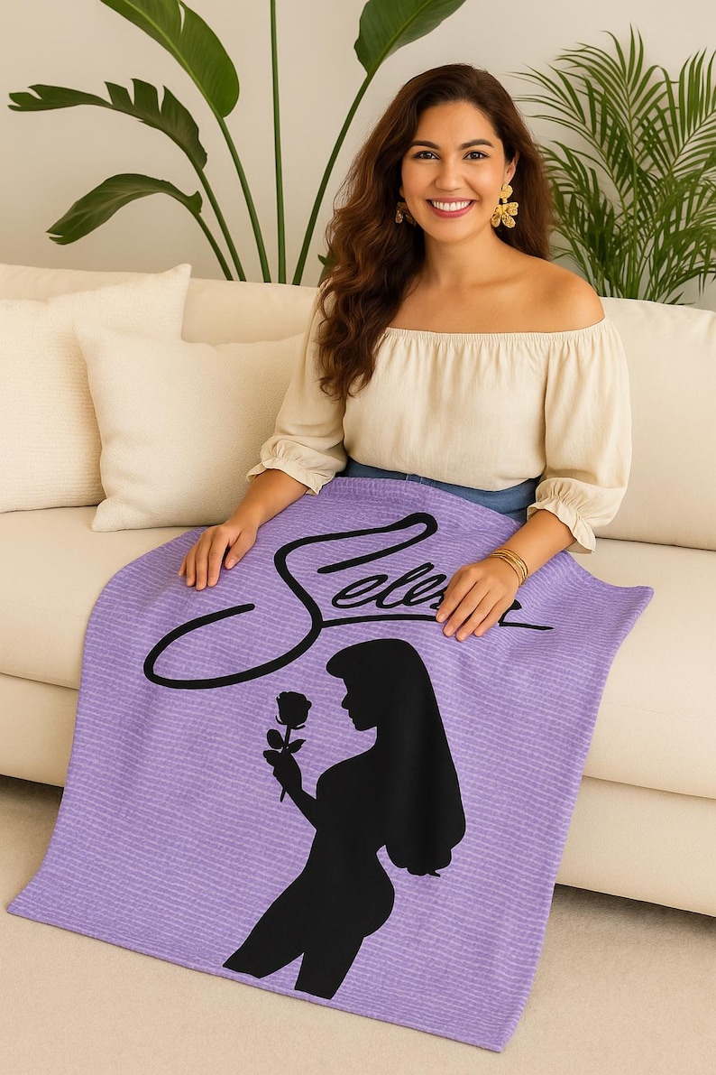 Selena Quintanilla Cozy Plush Velveteen Blanket Selena Quintanilla Gift ...