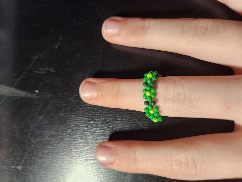 Beaded Daisy Rings - Etsy