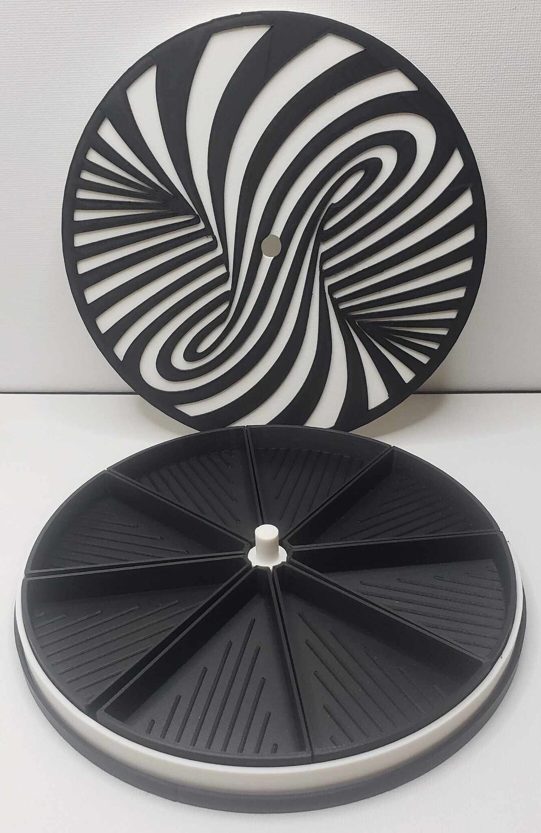 Spinnable 3D Printed Optical Illusion Rhinestone Tray W/multiple ...