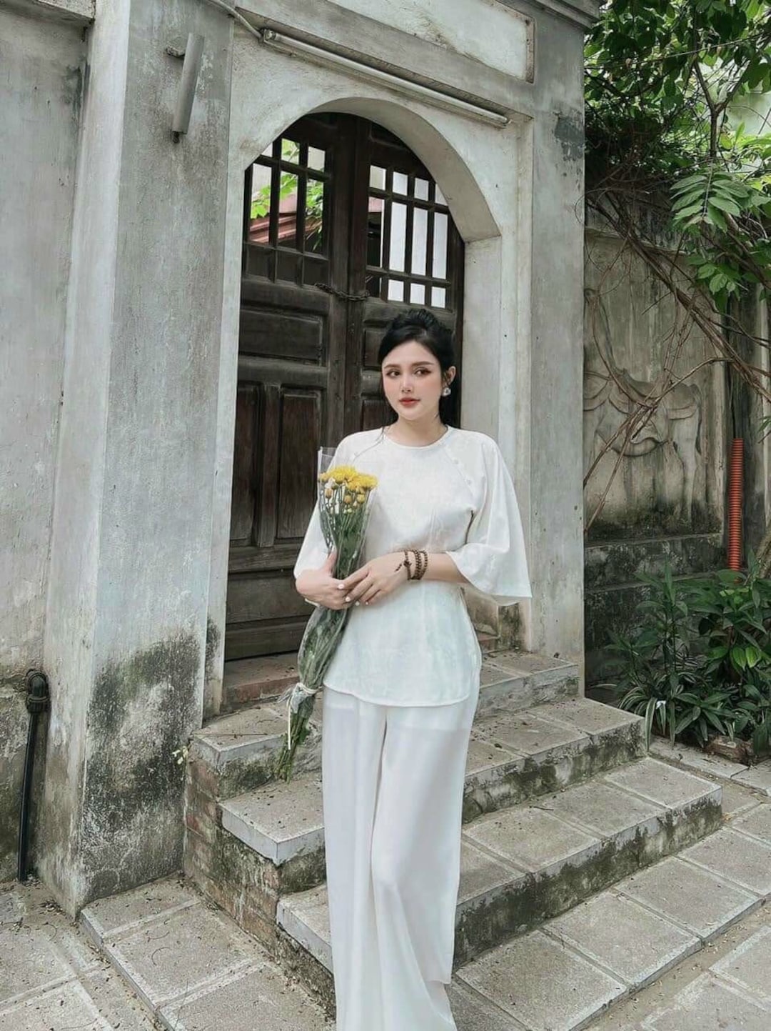Do Lam Di Chua, Do Bo Phat Tu/white Silk Pajamas Set Vietnamese ...