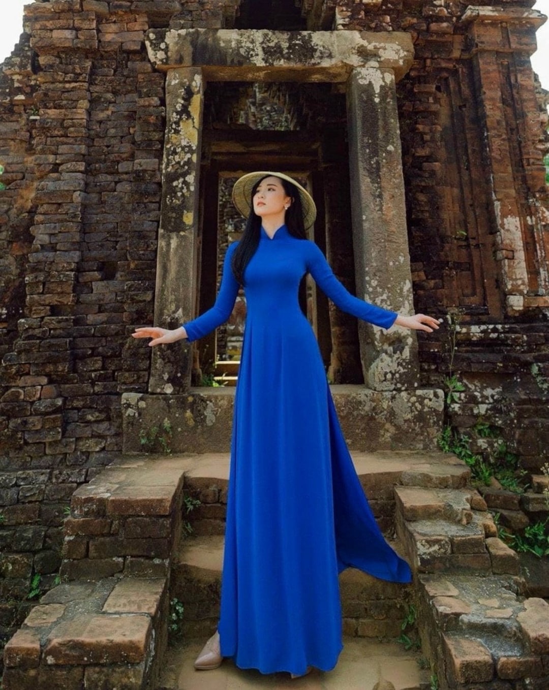 Light Royal Blue Soft Silk Ao Dai Vietnam Traditional Dress With Double ...