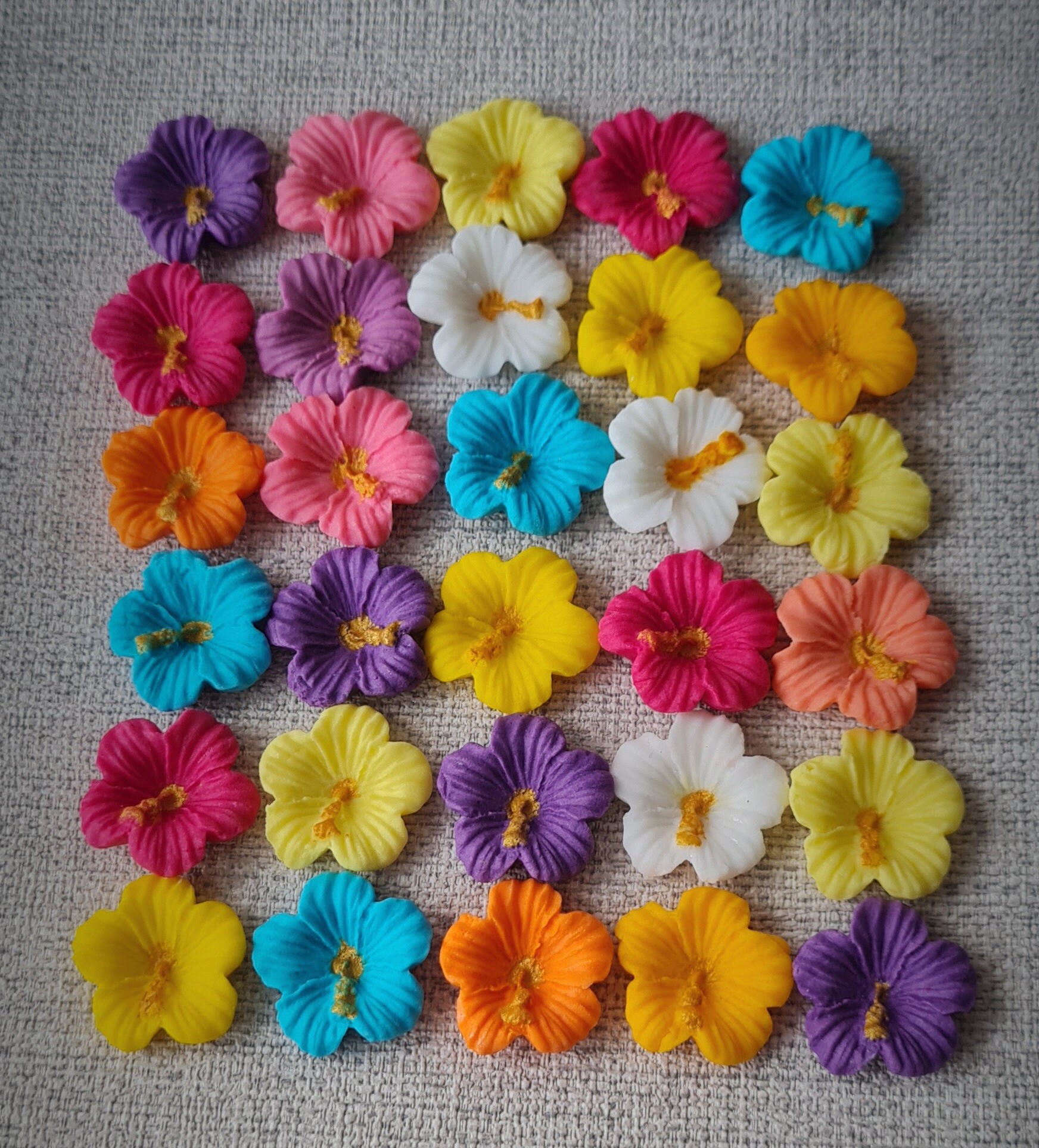 Set of 20-22 Fondant Hibiscus Flowers Beach Hawaiian Theme - Etsy