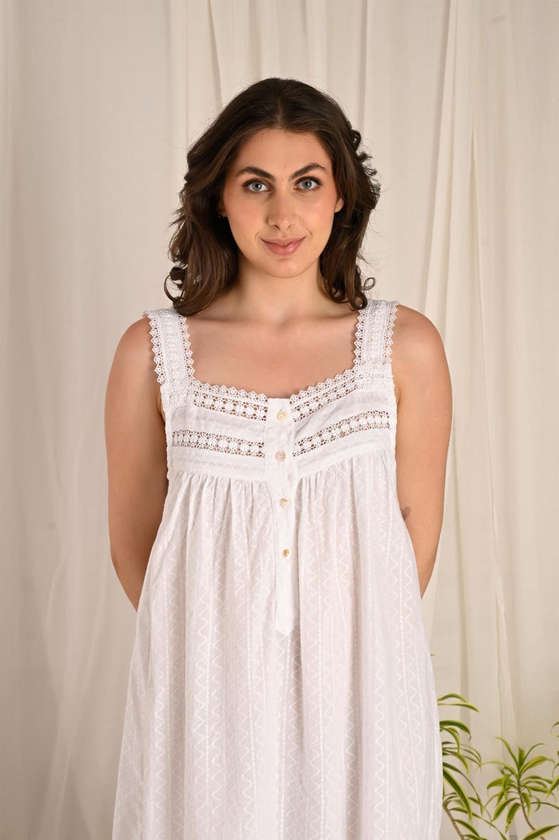 100% Pure Cotton Dobby Women Wear Victorian Style Nightgown Sleepwear ...