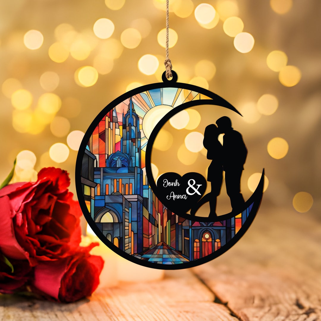 Personalized Couple Kissing Suncatcher Ornament, Personalized ...