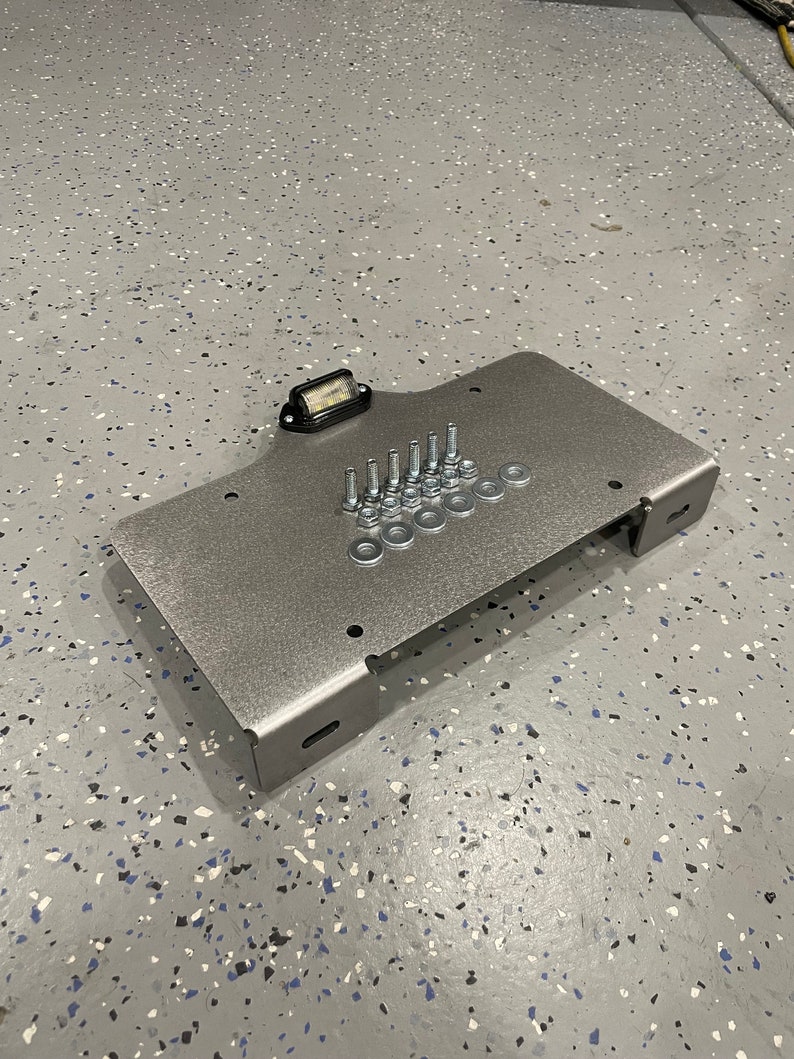 Bottom & Top Mount License Plate Holder Trailer Flatbed RV Bracket Bolt ...