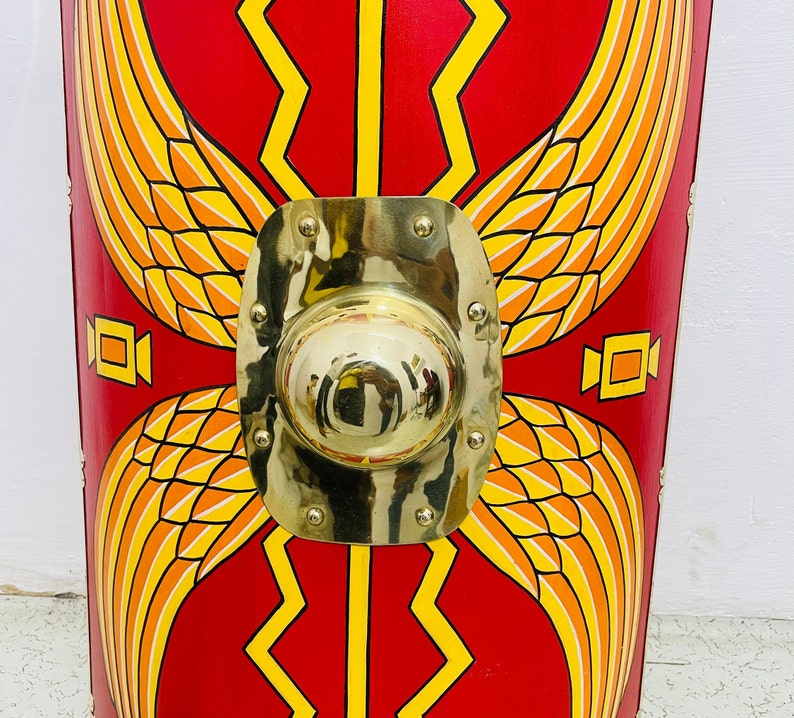 Roman Wooden Shield, Roman Battle Ancient Legionary Shield Reenactment ...