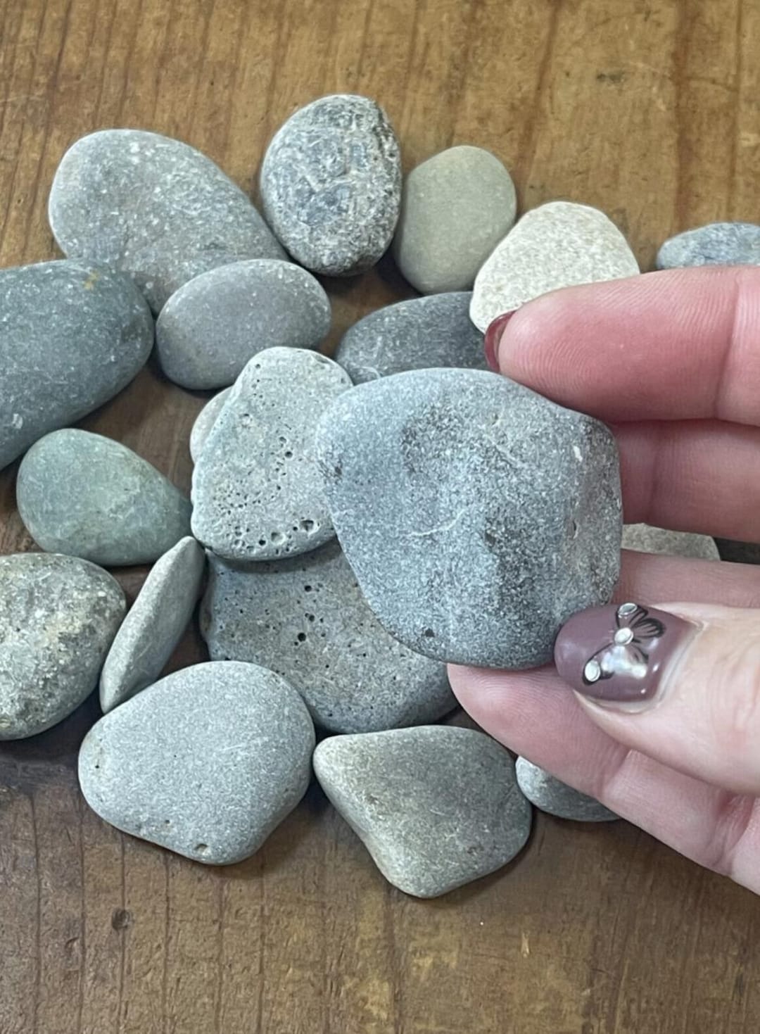 Smooth Tumbled Gravel Set for Tank Decorating- Light Gray Beach Stones ...