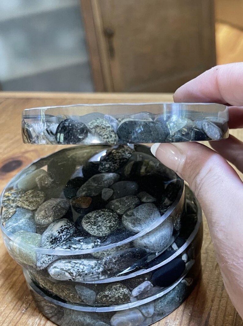 Handmade Decorative Resin and Stone Coasters - Green Pebbles - Etsy