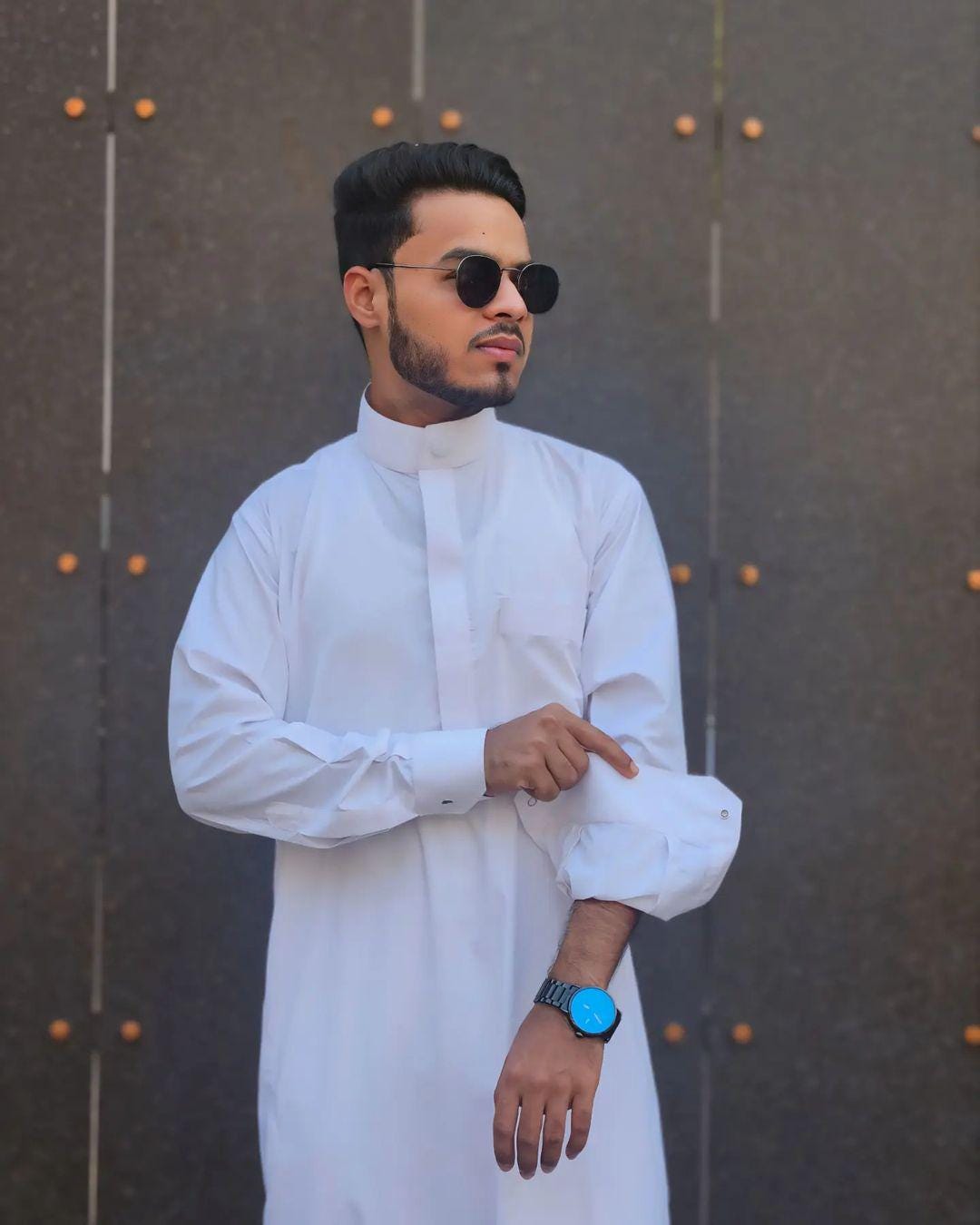 Muslim Men's Thobe, Men Thobe Collection, Men's Islamic Clothing Jubba ...