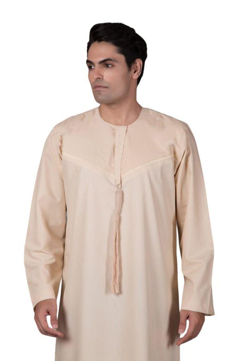 Emirati Mens Omani Thobe, Full Sleeves Beige Men's Beige Thobe Qatar ...