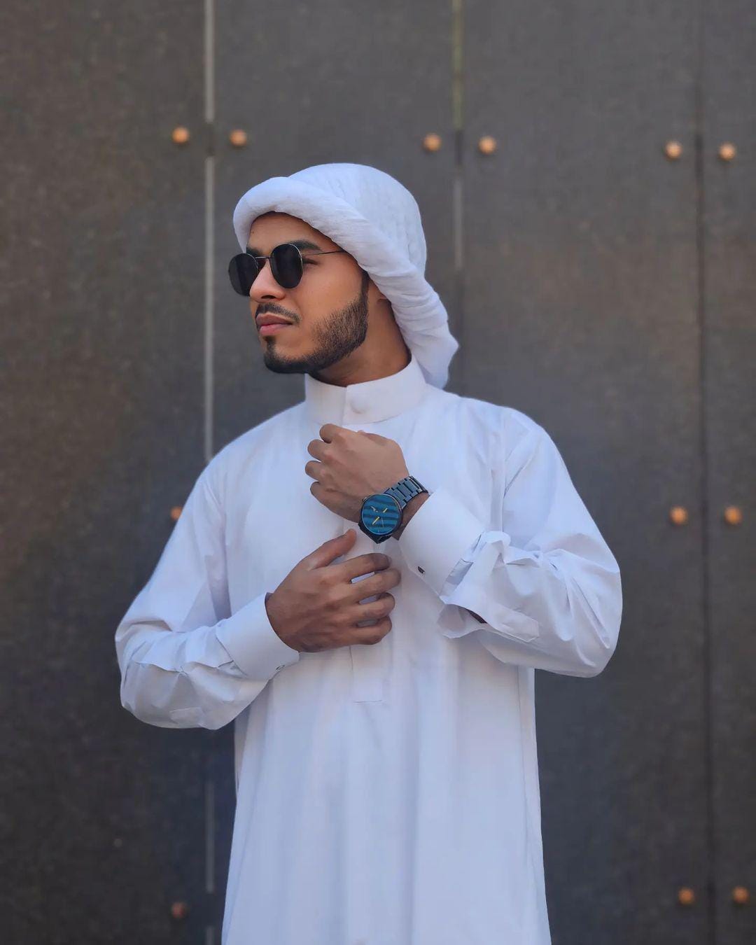 Muslim Men's Thobe, Men Thobe Collection, Men's Islamic Clothing Jubba ...