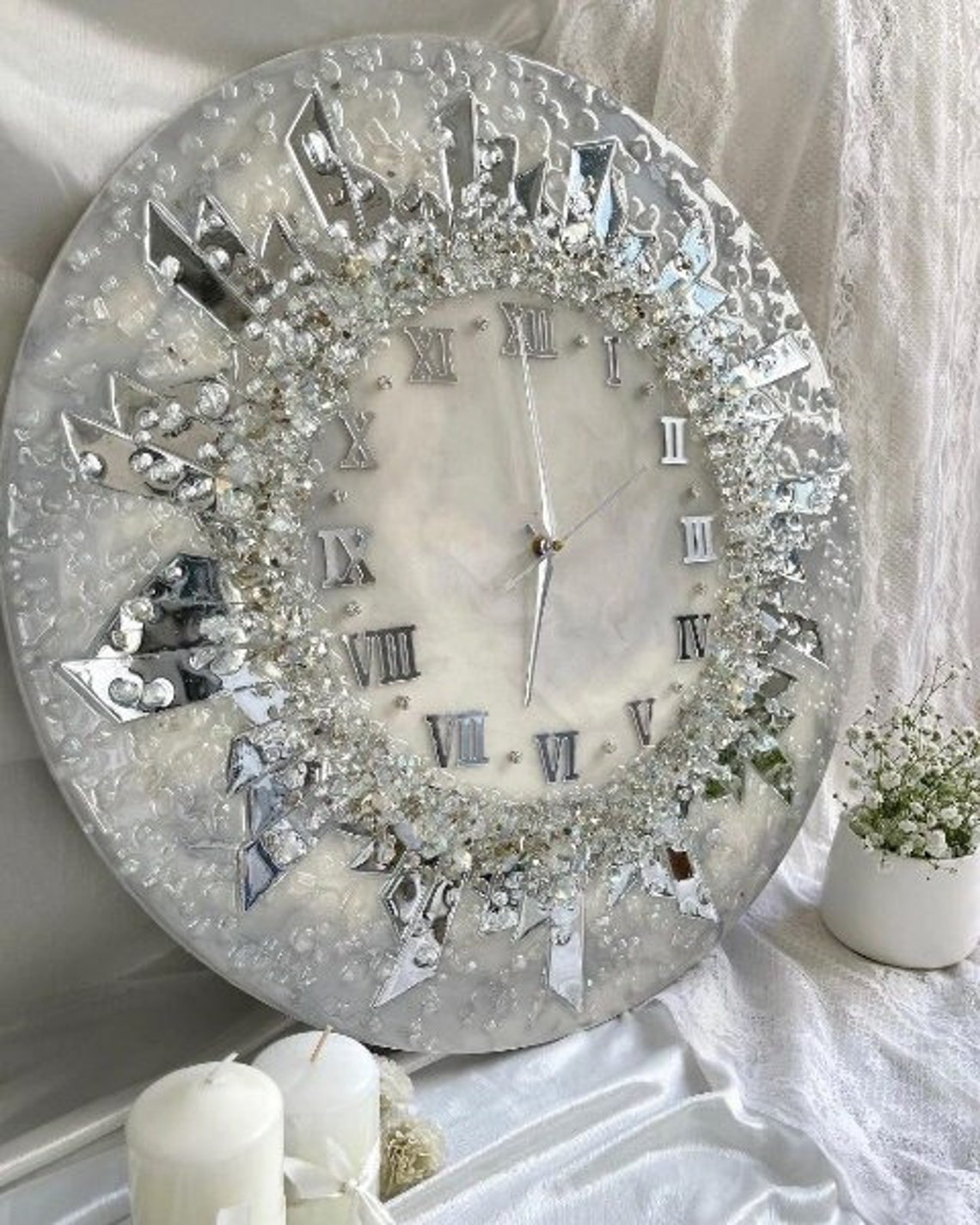 Silver Chunks Clock Crystals Unique Home Clock Mirror Collection Resin ...