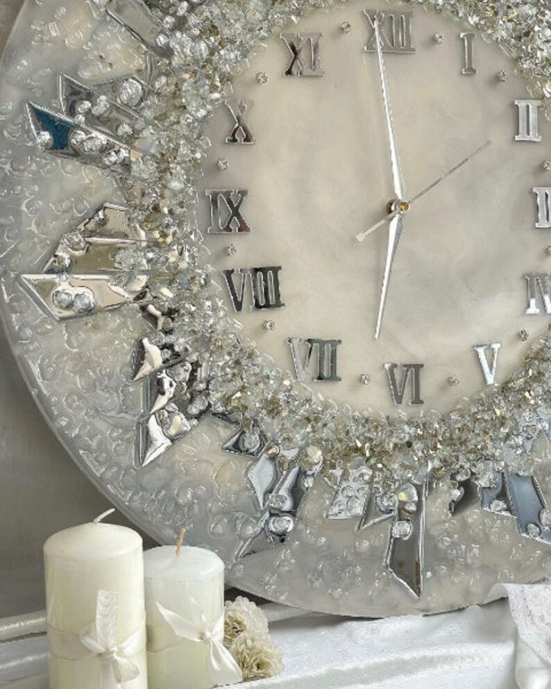 Silver Chunks Clock Crystals Unique Home Clock Mirror Collection Resin ...