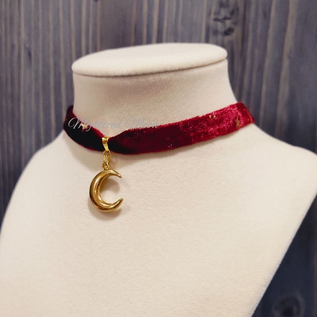 Night Sky Celestial Crescent Moon Charm Pendant Velvet Choker Necklace ...
