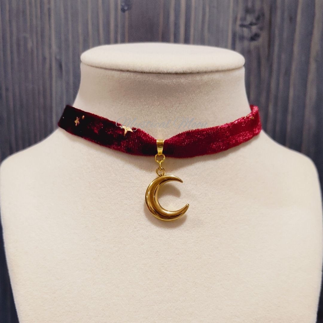 Night Sky Celestial Crescent Moon Charm Pendant Velvet Choker Necklace ...