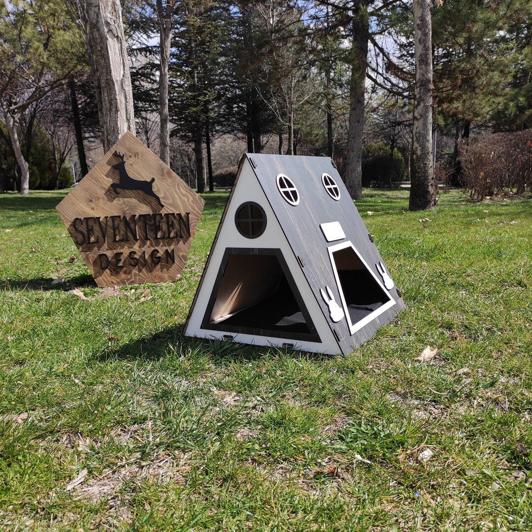 Modern Wooden Rabbit House: Bungalow Rabbit Nest With LED - Etsy