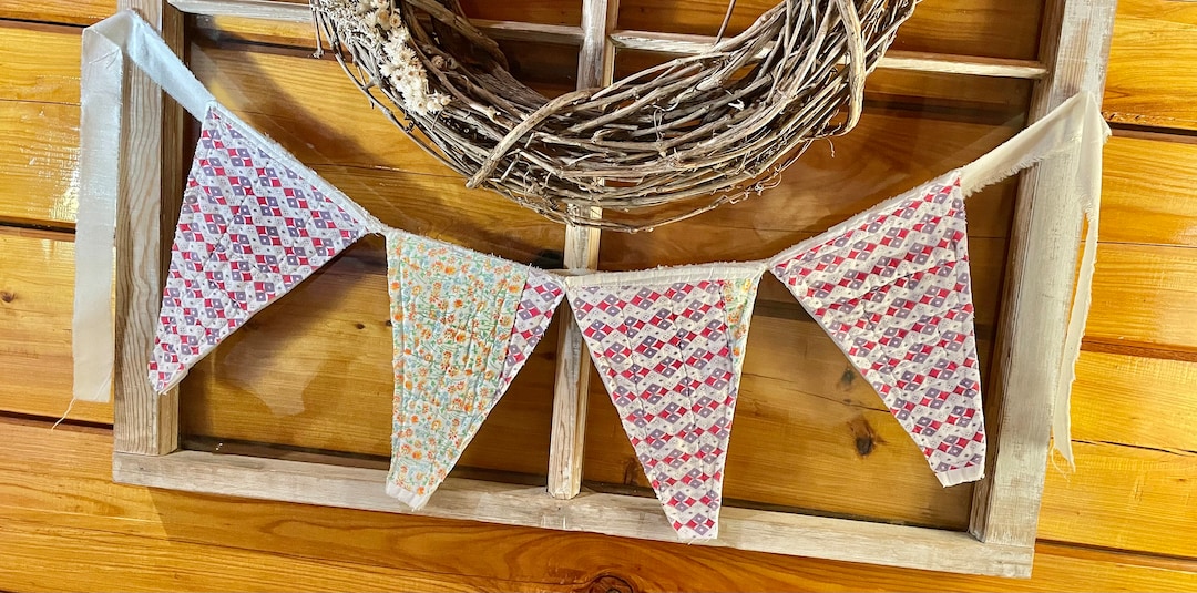 Vintage Quilt Banner/antique Quilt Pennant Banner/quilted Hanging ...