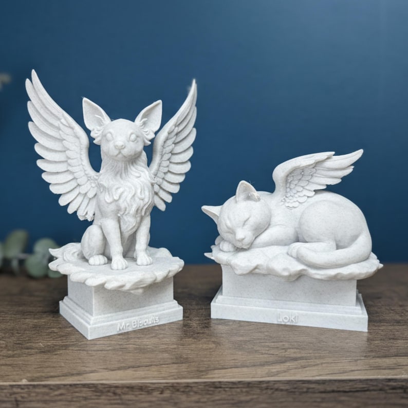 Custom Pet Memorial Statue, Angel Wings and Engraved Name - Etsy Canada