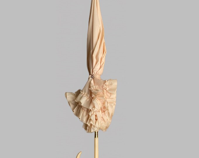 Vintage Merle Norman Ruffled Umbrella Parasol Light Peach Mauve 1970 ...