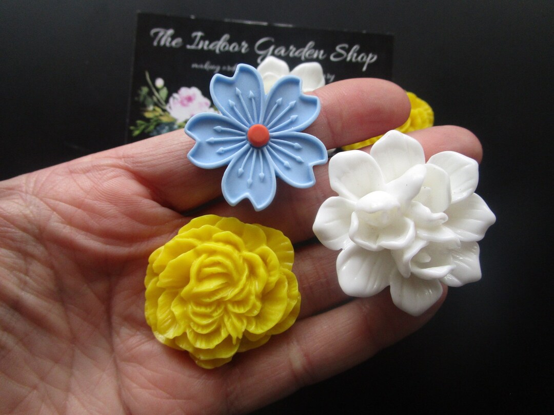 Magnets, 6 Large Fridge Magnets, Blue, Yellow and White, Cubicle Decor ...