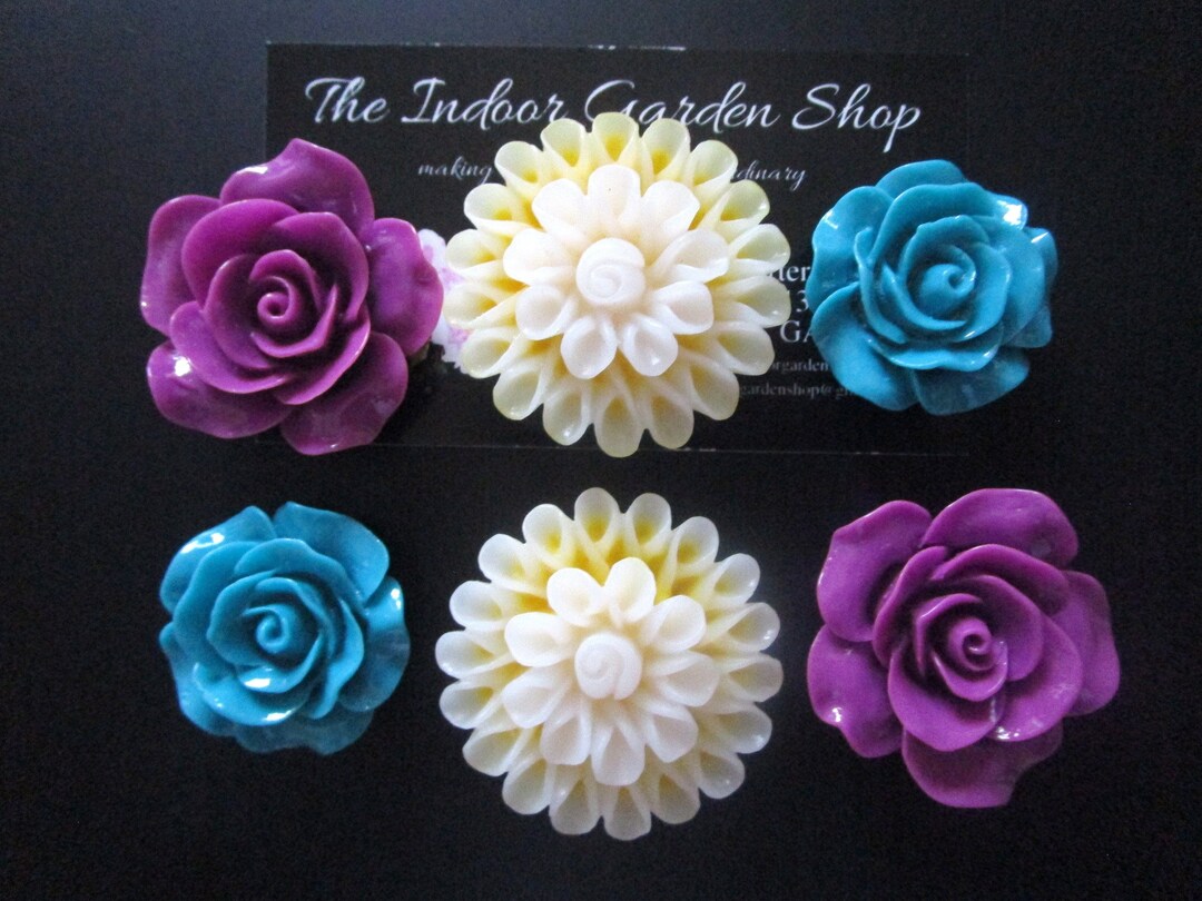 Large Magnets, 6 Flower Magnets, Dark Lilac, Yellow and Peacock Blue ...