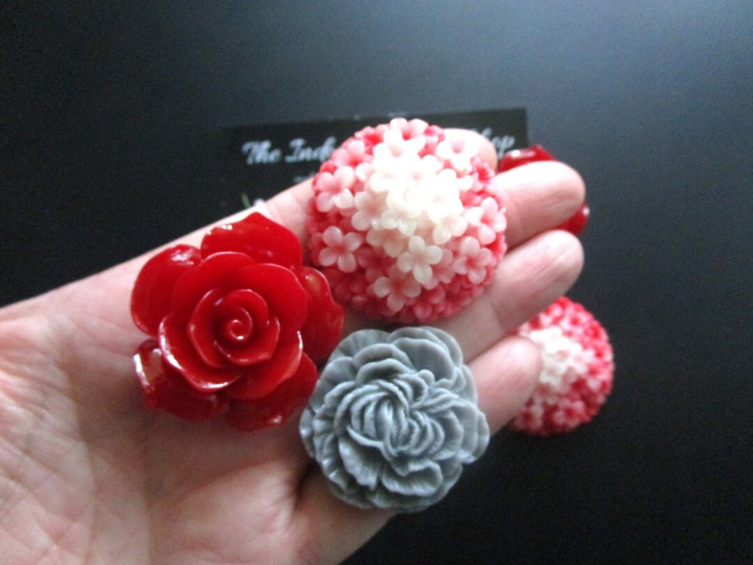 Flower Magnets, 6 Large Fridge Magnets, Gray and Red, Cubicle Decor ...