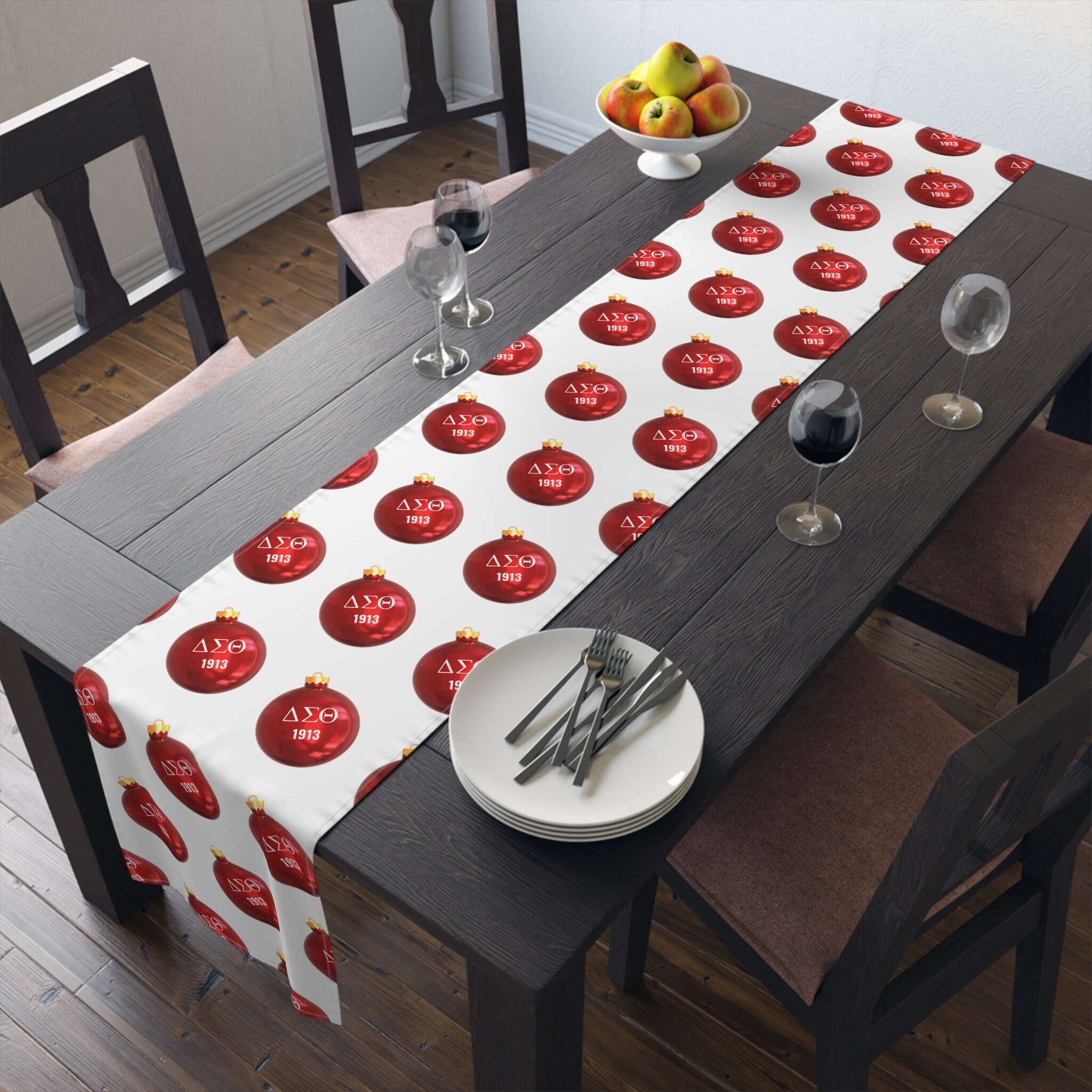 Delta Sigma Theta Table Runner, Trendy HBCUD9 Sorority Table Runner ...