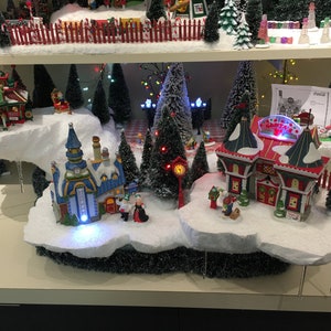 North Pole Dept 56 Christmas Village Displays Inspiration Photos (100 ...