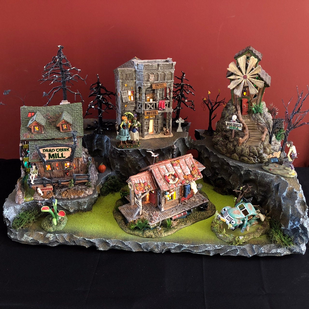 Swamp Cliff Display Platform (houses/accessories NOT Included) for Dept ...
