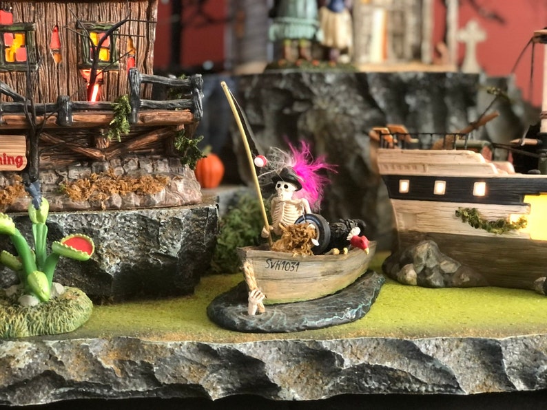 Swamp Cliff Display Platform for Dept 56 or Lemax Halloween - Etsy