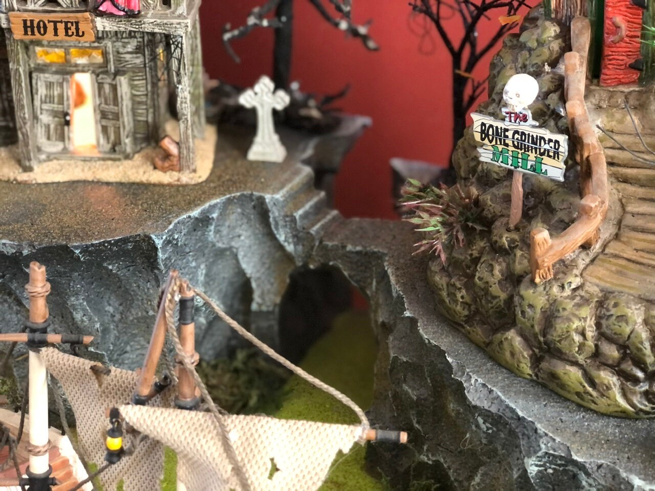 Swamp Cliff Display Platform for Dept 56 or Lemax Halloween - Etsy